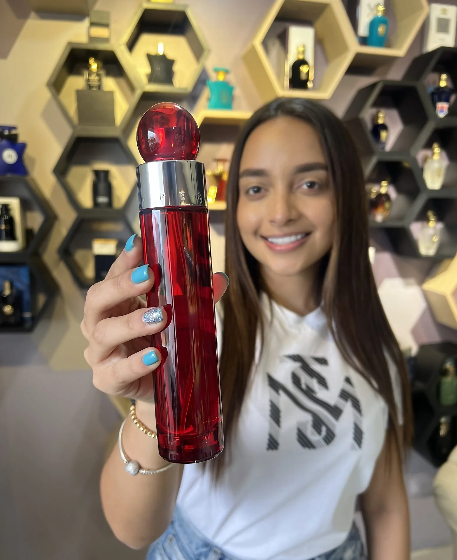 Mafer | Perfumes Paris Producto 360 Red Perry Ellis